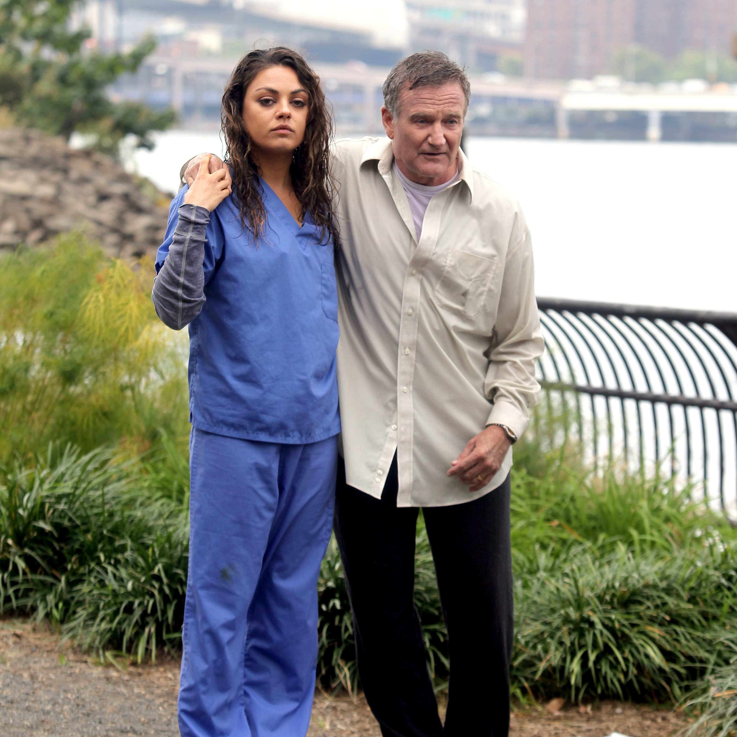 The Advice Robin Williams Gave Mila Kunis That Will Always Stick With ...
