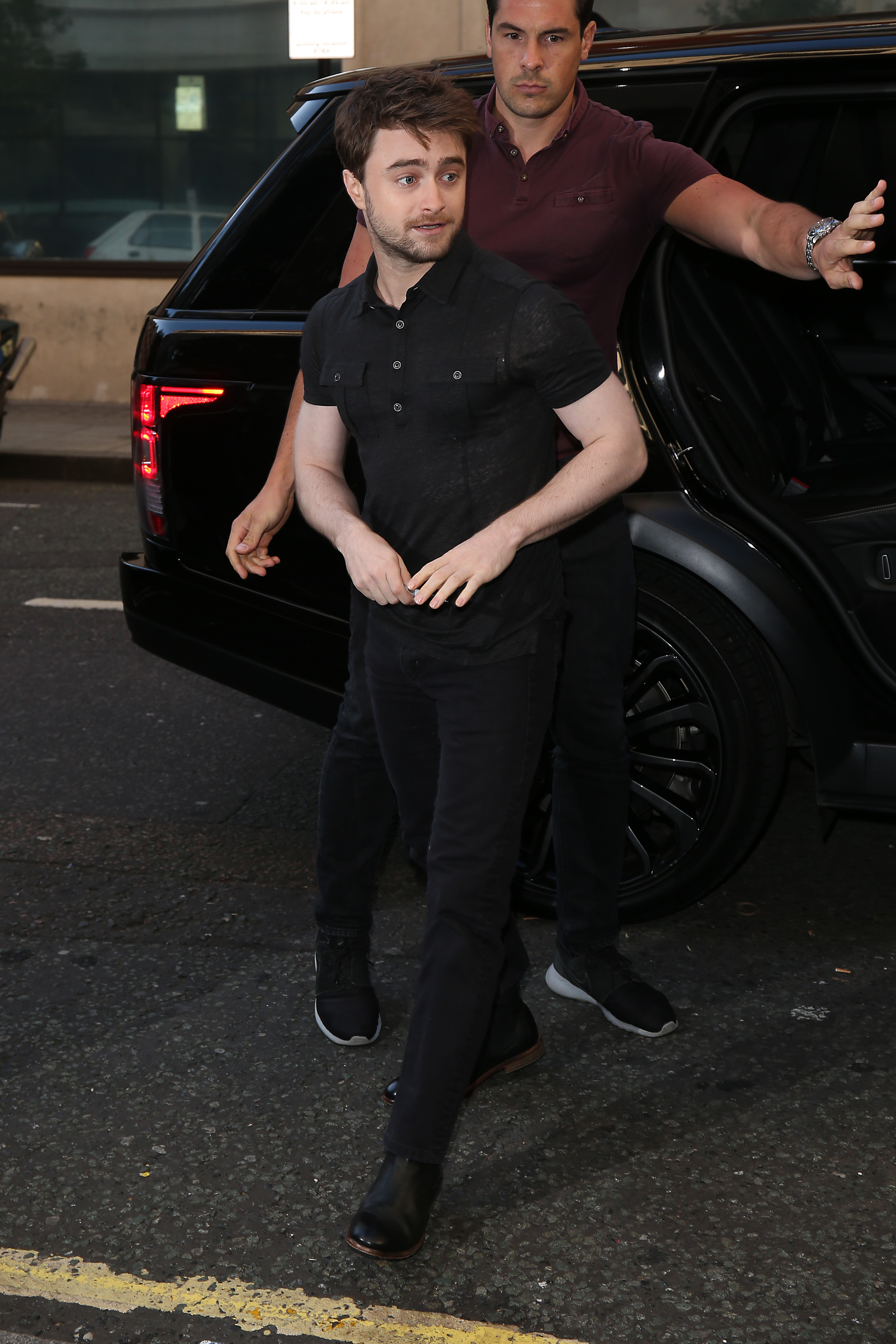 Daniel Radcliffe Saves Man Who Was Mugged — Details on His Brave Act ...