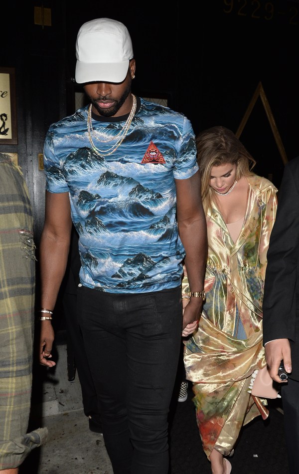 Khloé Kardashian and Her NBA Star Boyfriend Spotted out on Date Night!