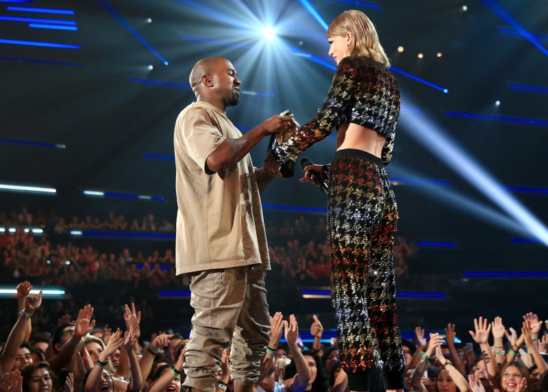 Taylor Swift And Kanye Wests Vmas 2009 Fight Will Never Get Old