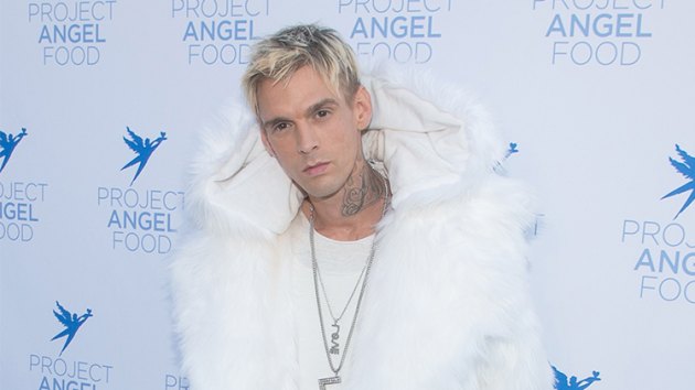 Aaron Carter Gives Back to Charity After Rehab Stint | Life & Style