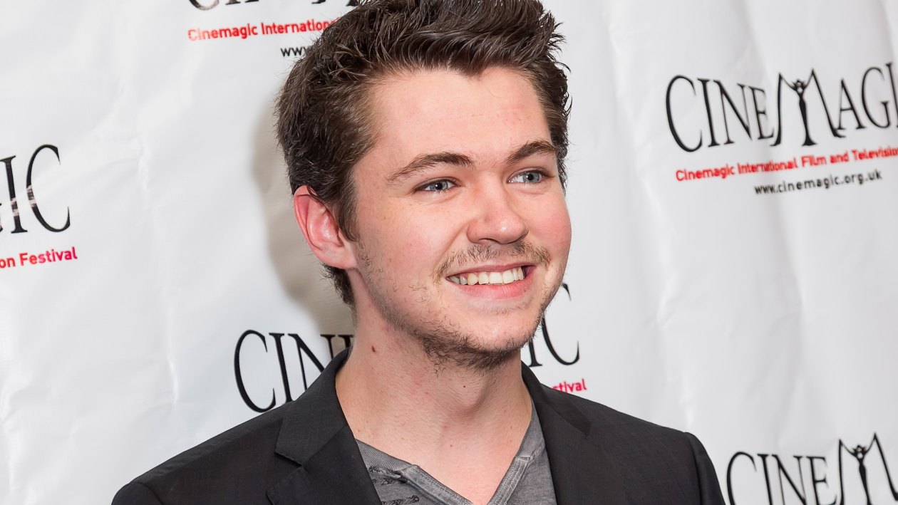 'Glee' Star Damian McGinty Is Going on His Biggest Solo Tour Yet ...