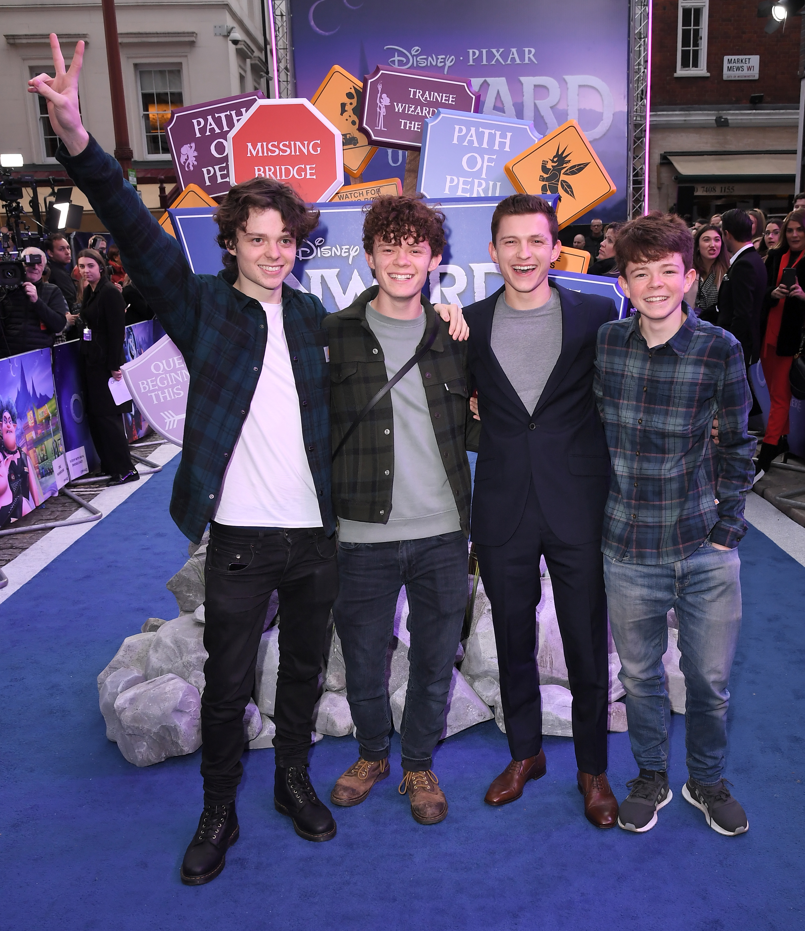 Who Are Tom Holland Parents? Dad Dominic, Mom Nikki | Life & Style