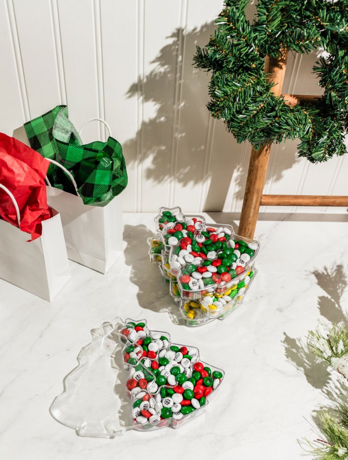 Celebrate Every Holiday Occasion With Personalized M&MS Gift Sets | Us ...