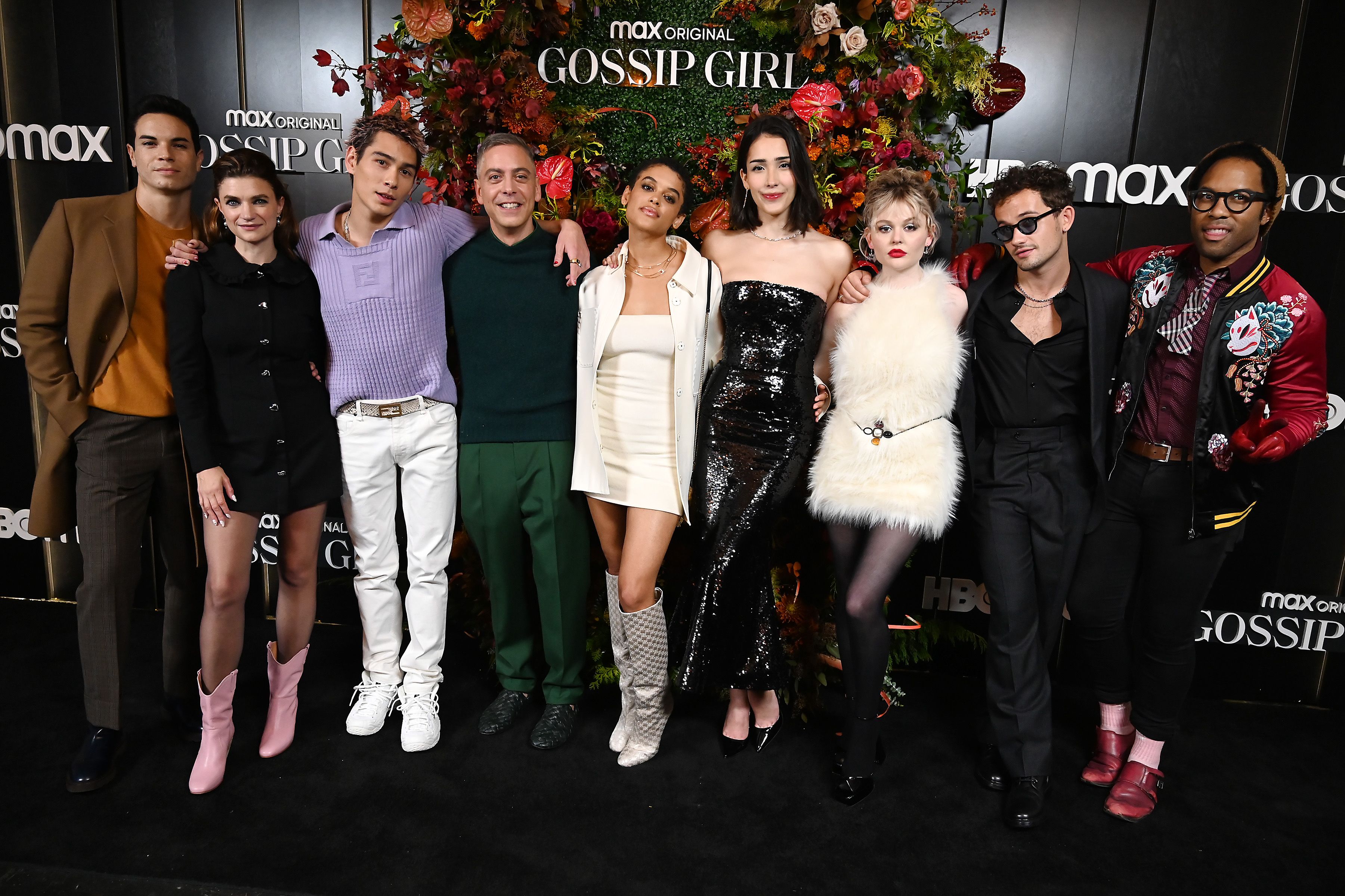 'Gossip Girl' Cast Net Worths, Salaries: How Much They Make | Life & Style