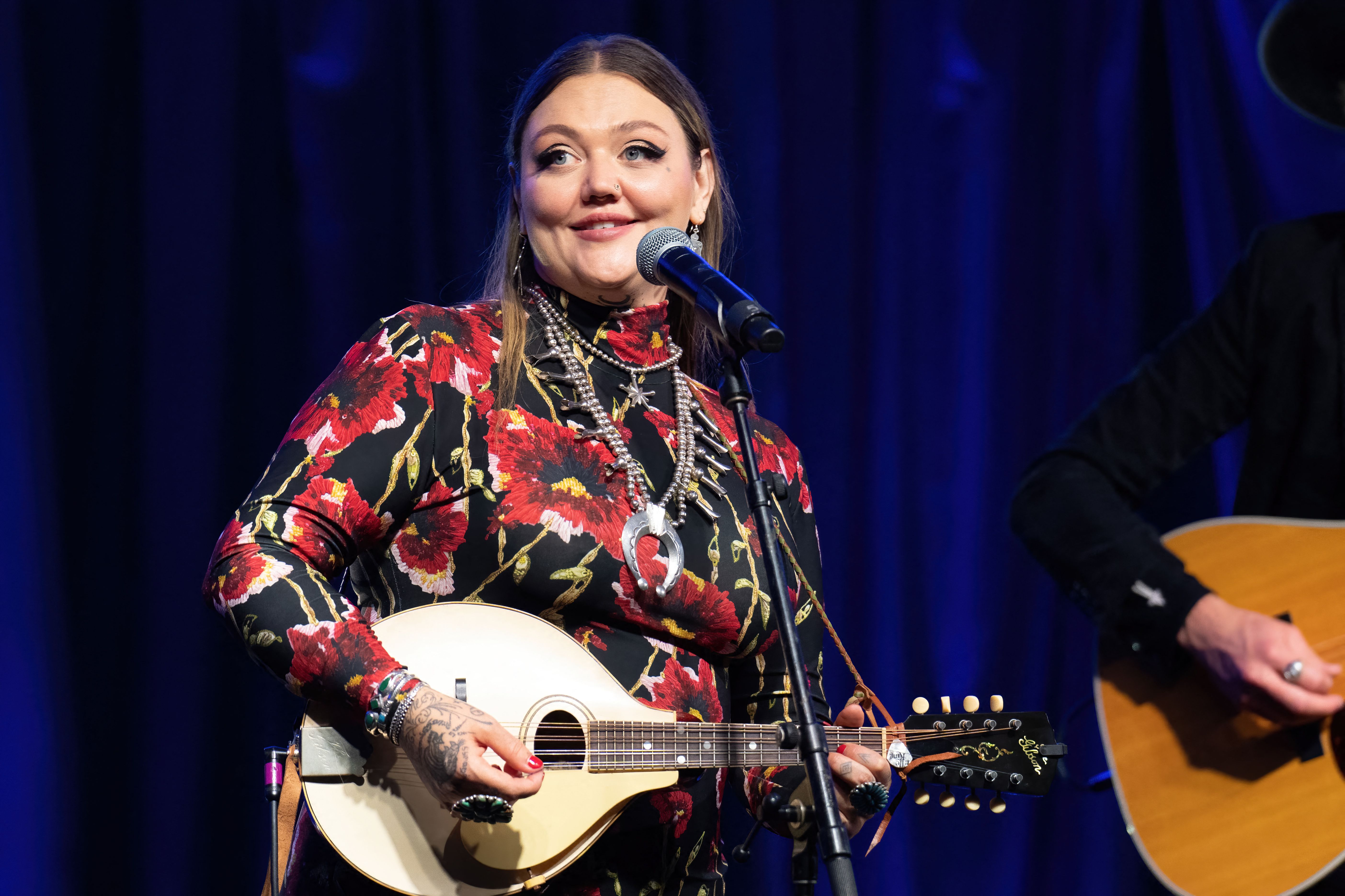 Country Music : Latest News - Life & Style