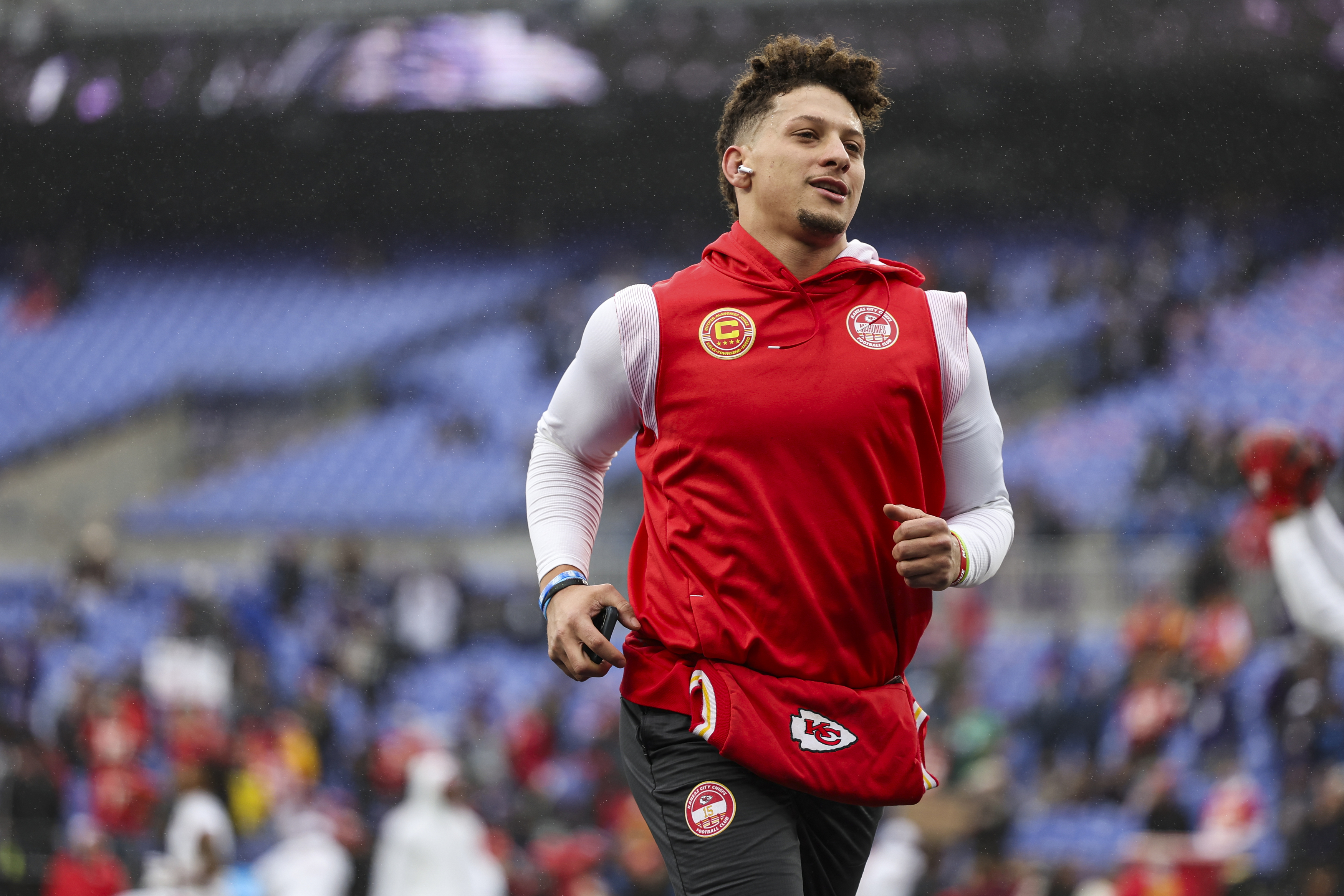 Patrick Mahomes Responds to Critics of ‘Dad Bod’ in Video | Life & Style