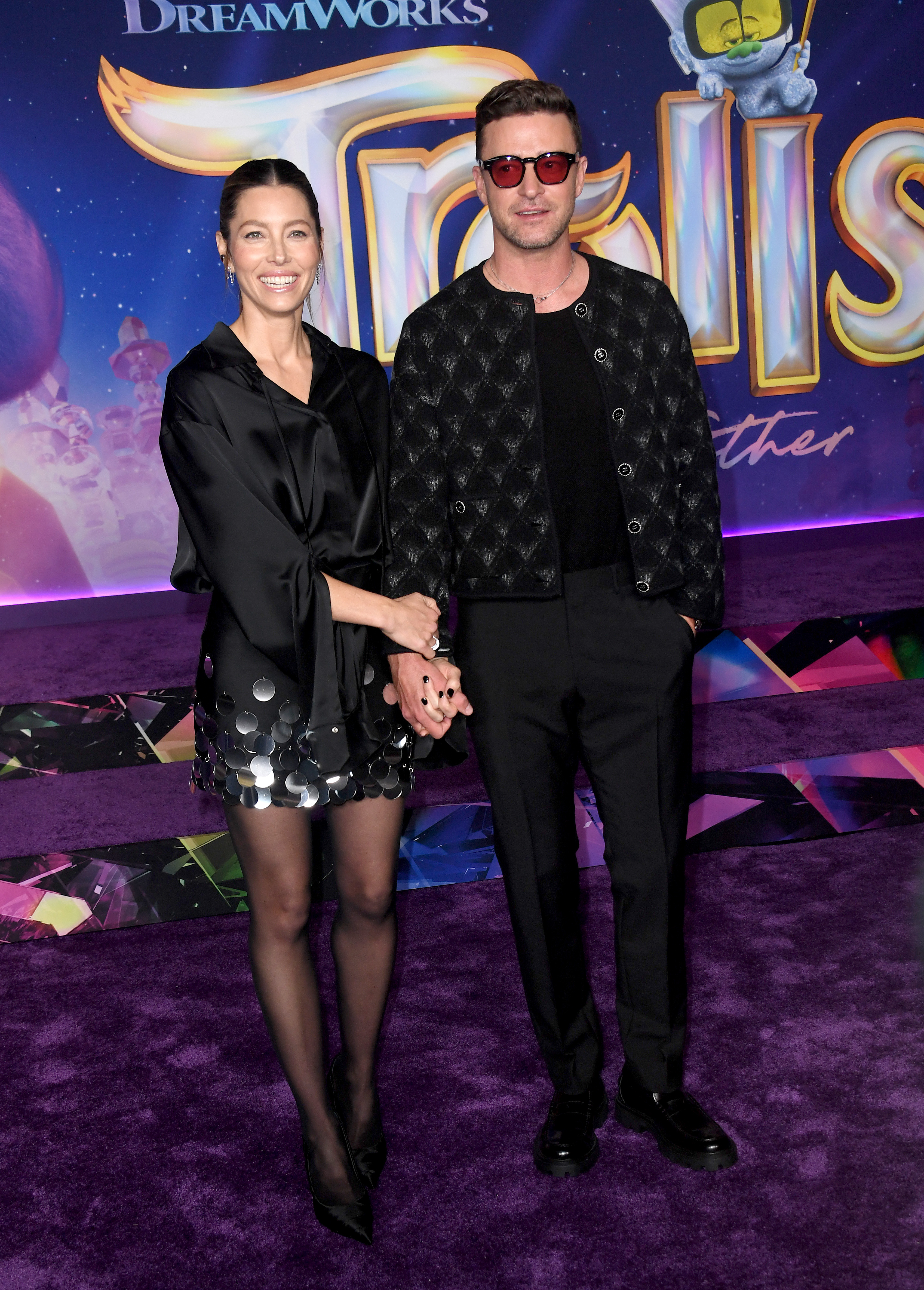 Jessica Biel Brings Cake On Stage to Justin Timberlake | Life & Style