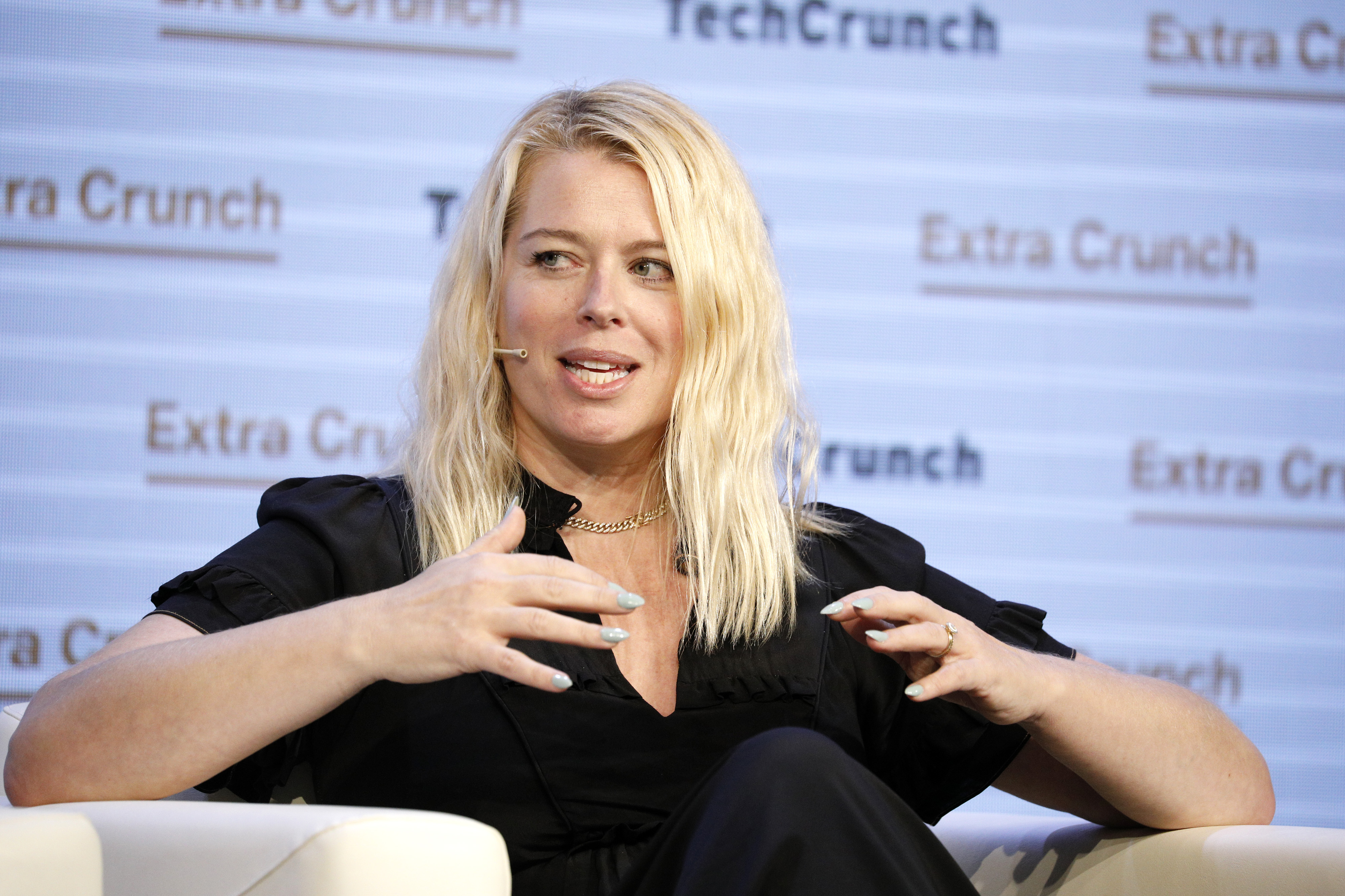 Who Is Amanda de Cadenet? Meet the RHOBH Season 14 Star | Life & Style