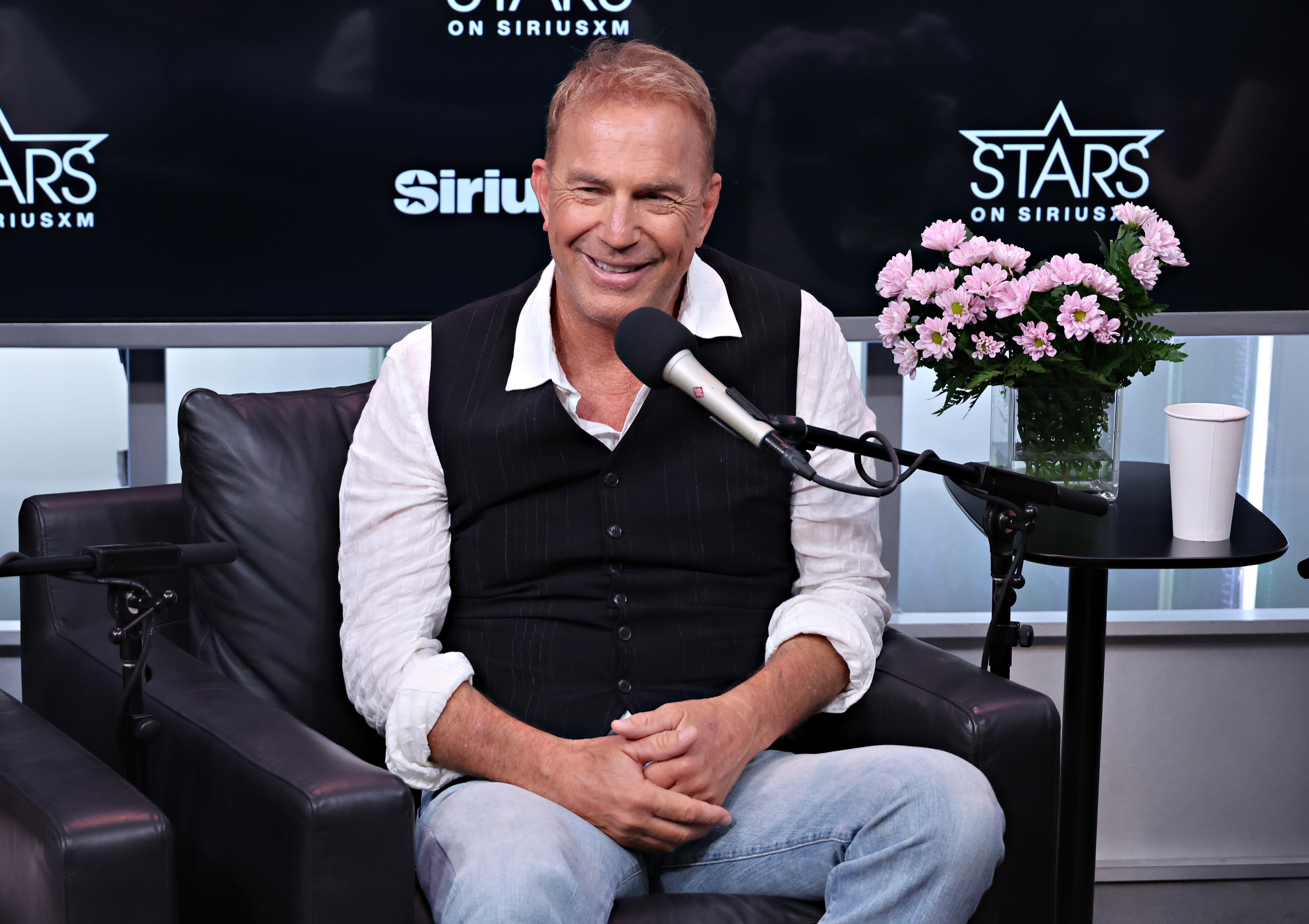 Kevin Costner Has 'No Wiggle Room' for One Dating Rule | Life & Style