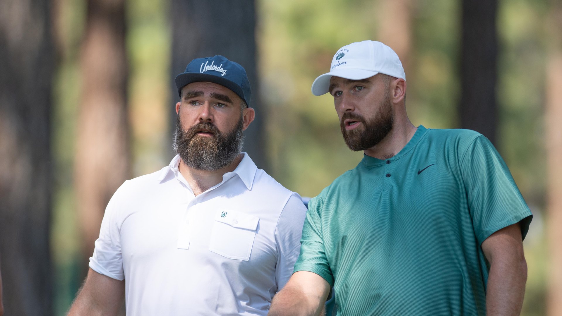 Travis Kelce Defends Brother Jason After Phone Smashing Incident | Life ...