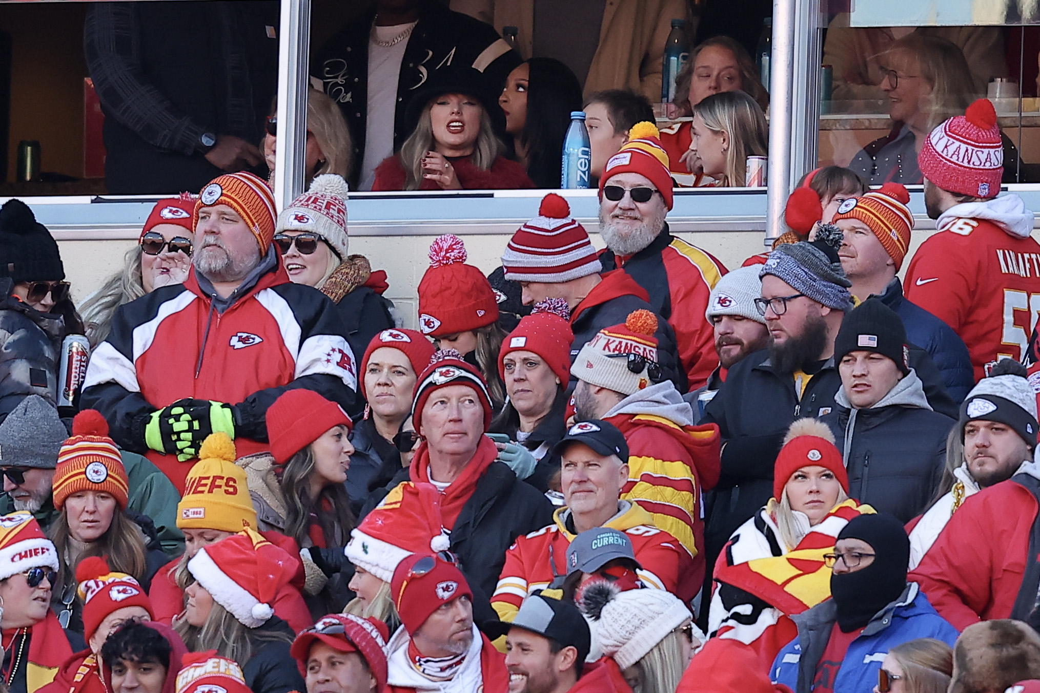 Taylor Swift Celebrates Chiefs’ Victory With Group Hug | Life & Style