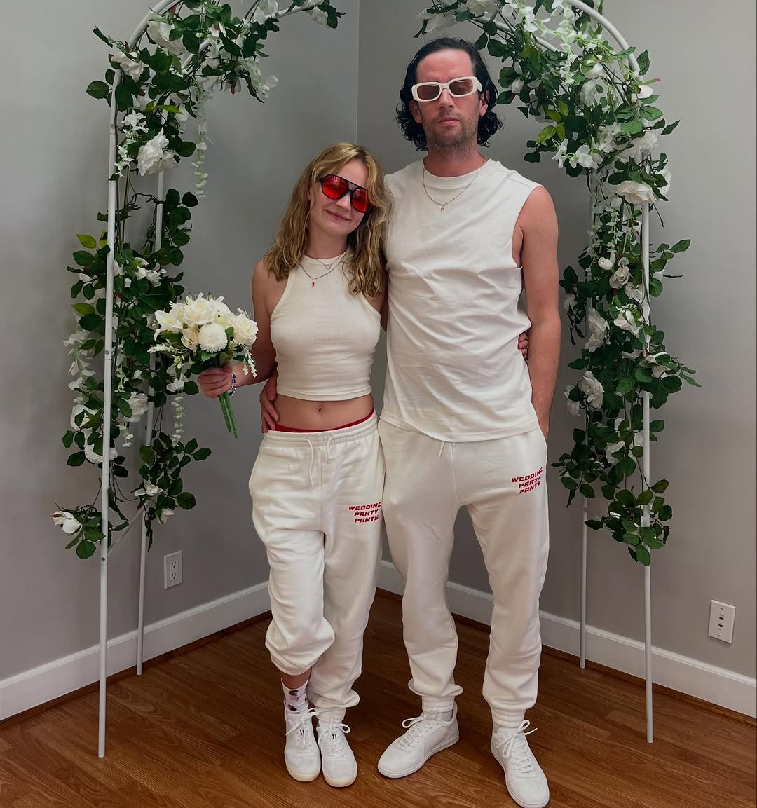 Britt Robertson-Floyd Makes Sweet Announcement 3 Years After Wedding ...