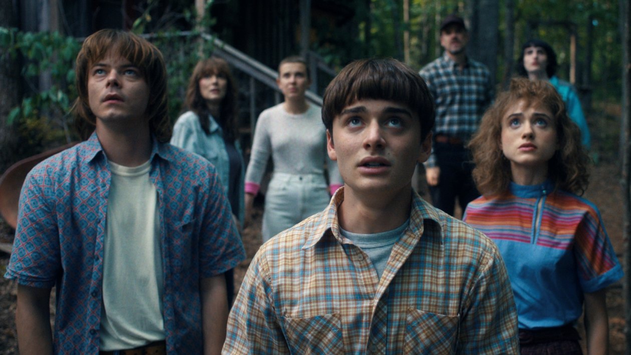 Why Max’s Mom Was Left Out of 'Stranger Things' Season 5 | Life & Style
