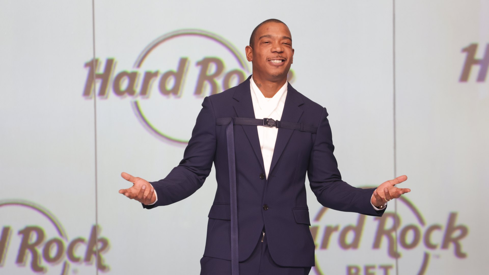 Was Ja Rule Jumped in New York City? The Rapper Sets Record Straight ...