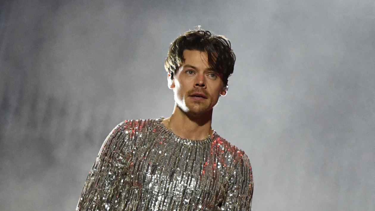 Harry Styles to Drop Album 'Kiss All the Time': Release Date, Tracklist ...