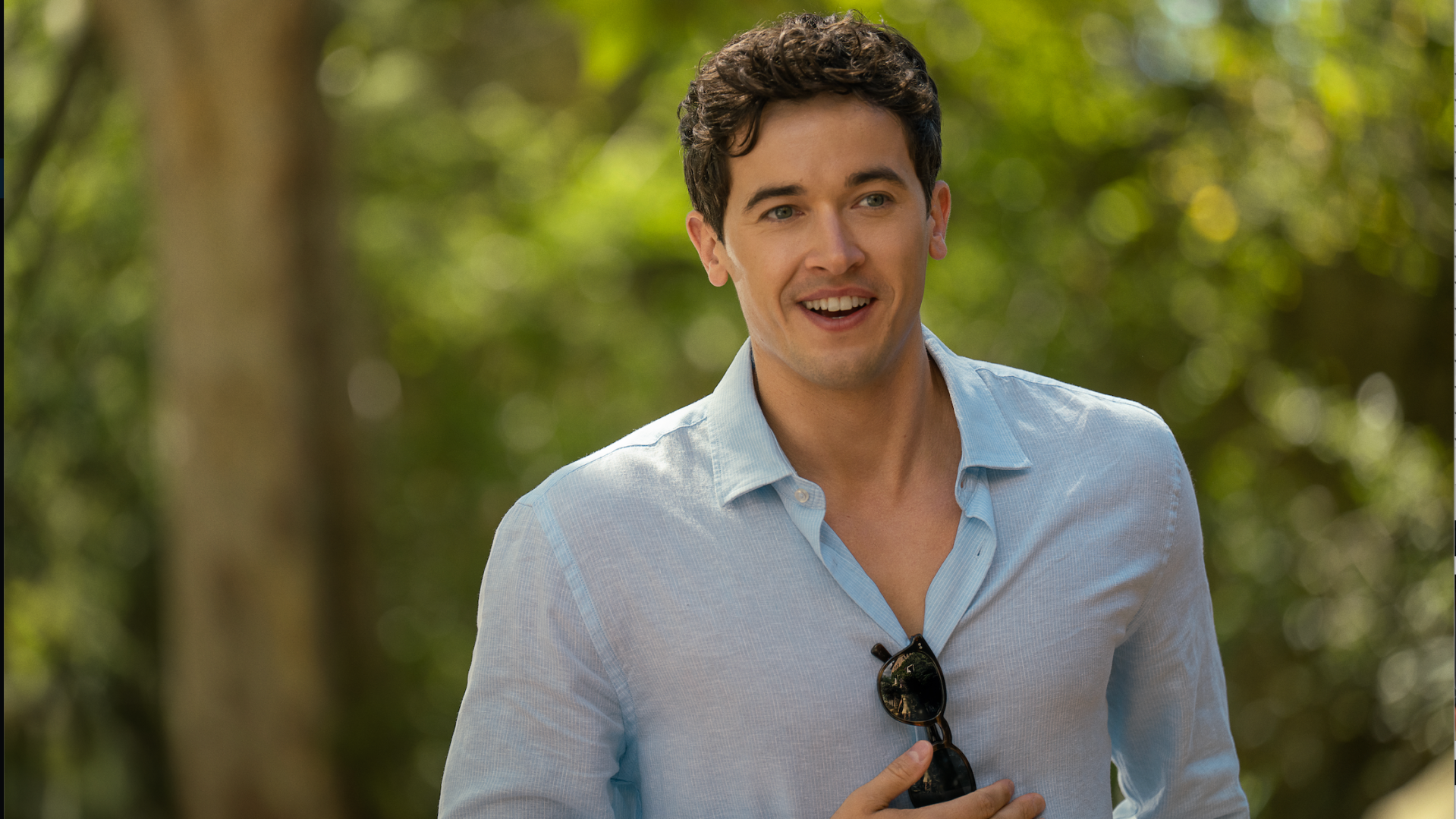 Is Tom Blyth Single? Meet the ‘People We Meet on Vacation’ Star’s ...